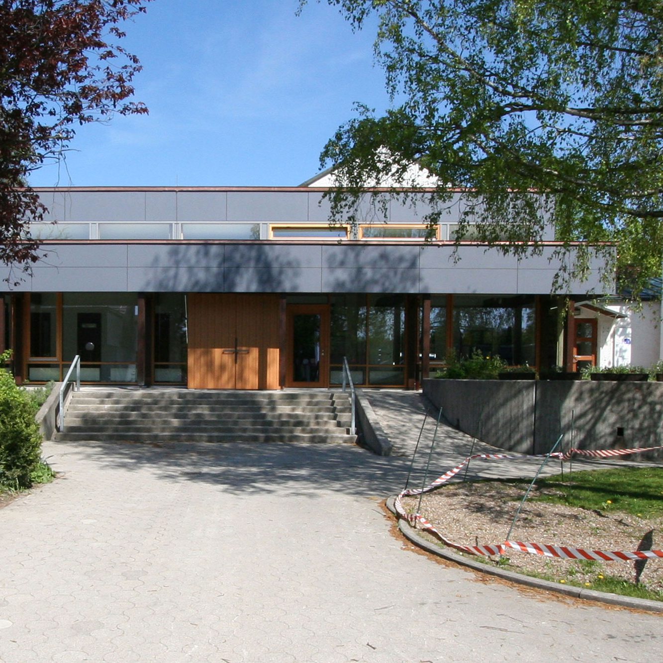 Sitzungssaal der Gemeinde Eichenau - GROSS | Innenarchitektur